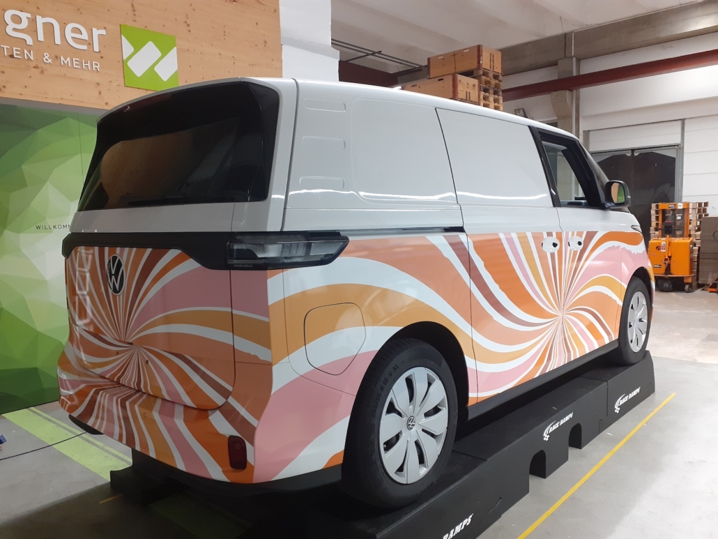 Beschriftung VW ID Buzz für Garage Auto Käppeli