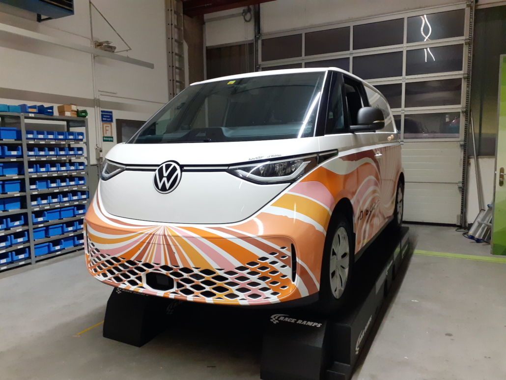 Beschriftung VW ID Buzz für Garage Auto Käppeli